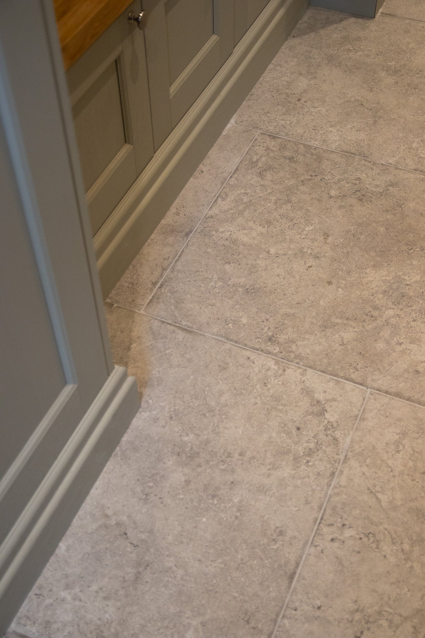 Tibur Ivory - White Stone Effect Matt Porcelain Tile – European Heritage